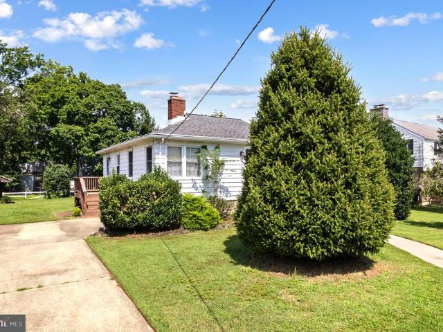 5 Ellis Avenue