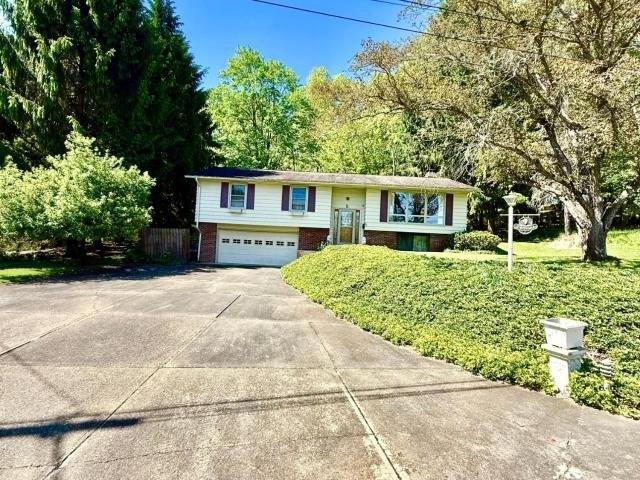 5 Elmwood Dr, Warren, PA 16365