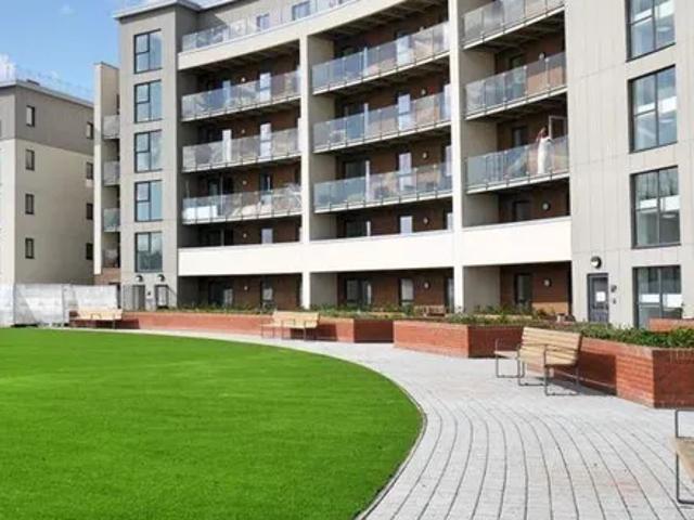 5 Elstree Way, Borehamwood, WD6 1SF, United Kingdom | 2 bed apartment for rent #136443349 | Rentberry