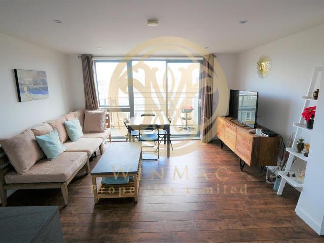 5 Epstein Square, London E14 2 bed apartment to rent £2,300 pcm £531 pw