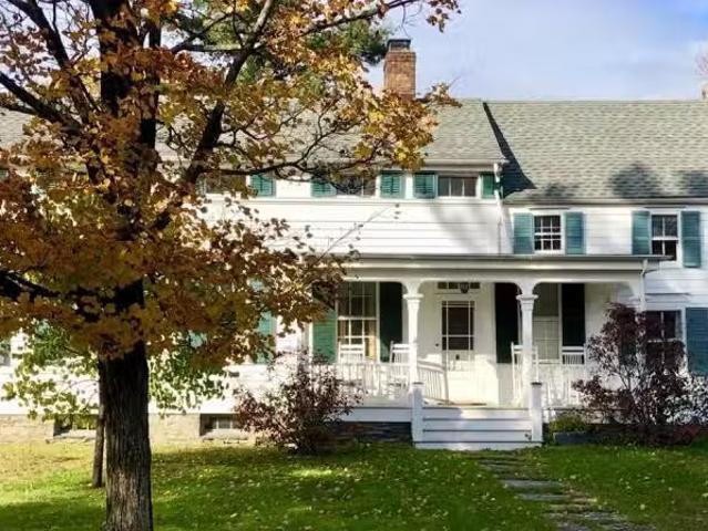 5 Fulton Homestead, Milan, NY 12571