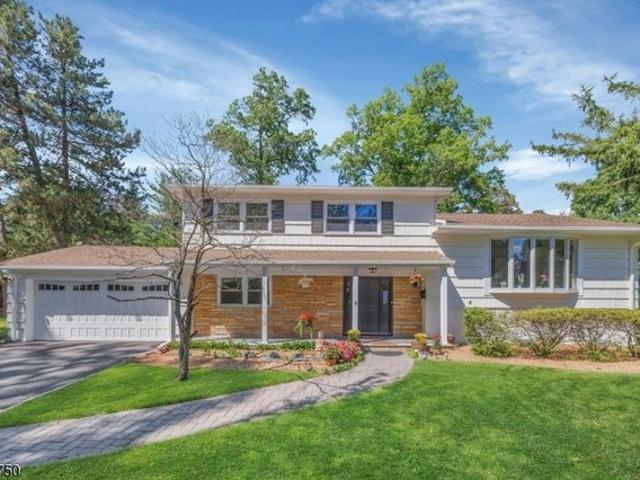 5 Fairview Ave, West Orange, NJ 07052