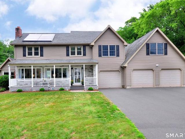 5 Field Dr, Ellington, CT 06029
