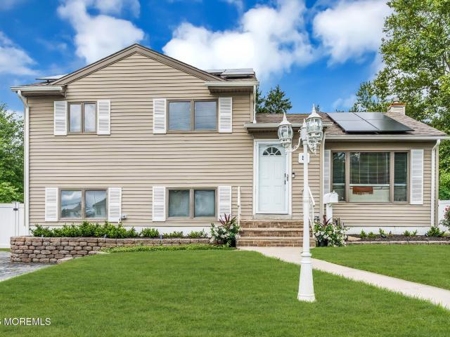 5 Forsgate Drive