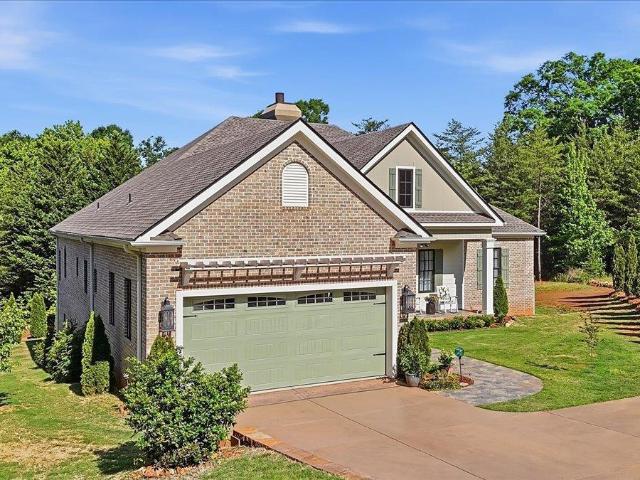 5 French Country Place