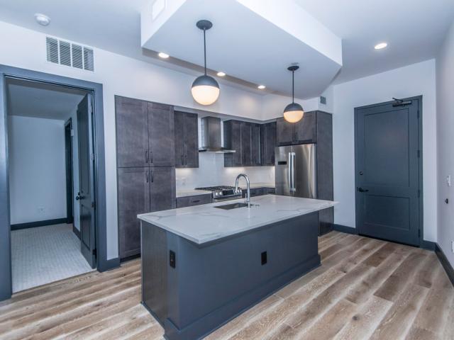 5 Gadsdenboro Street Apt 312
