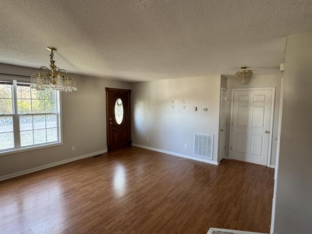 5 Garth Dr, Clarksville, TN 37040 | MLS #3054 | Compass