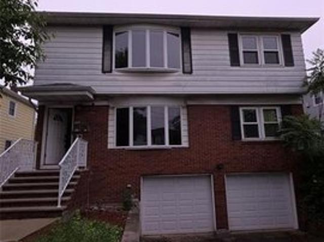 5 General Karge Ct, Elizabeth, NJ 07202
