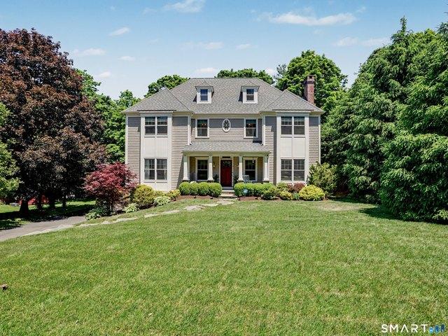 5 Ginos Way, Ridgefield, CT 06877