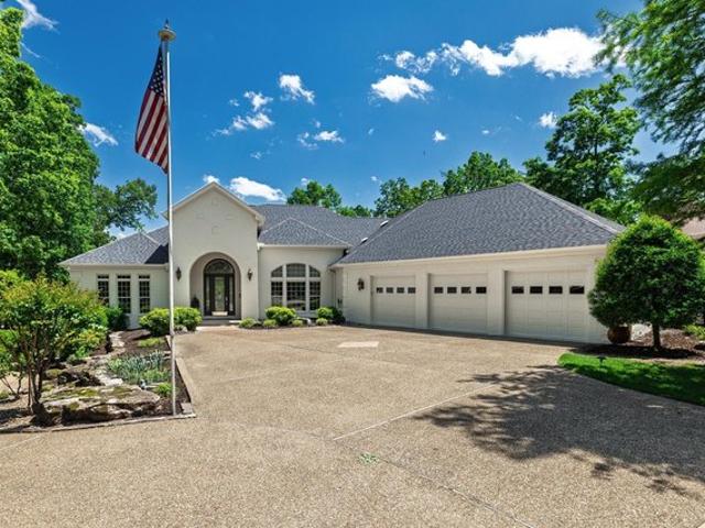 5 Granada Ln, Hot Springs Village, AR 71909