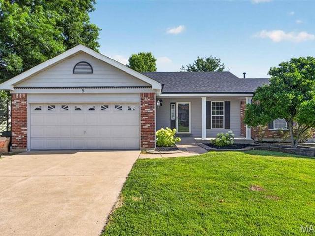 5 Griesenauer Ct, O'Fallon, MO 63368