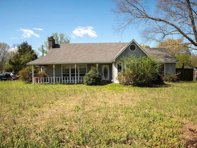 5 Griffin St, Ward, AR 72176