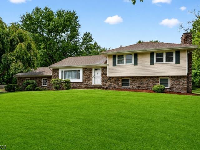 5 Grouse Rd