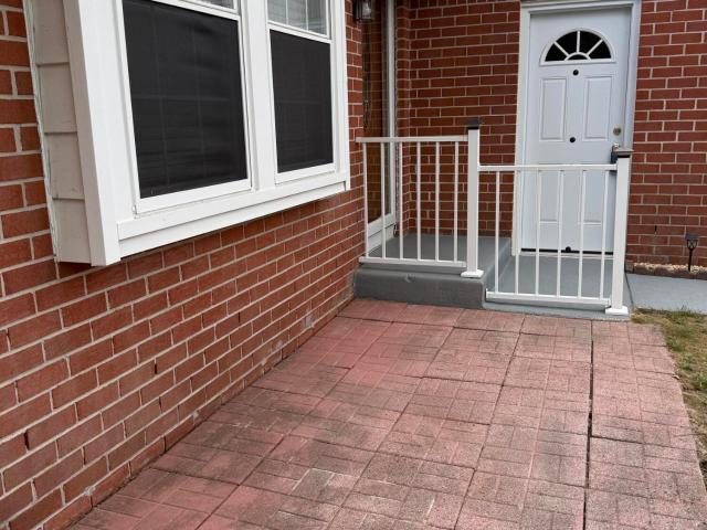 5 Hudson Avenue