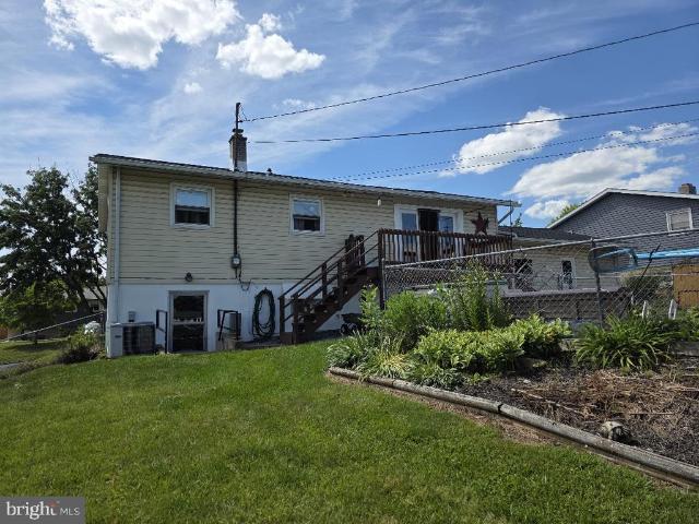 5 Heatherwood Circle