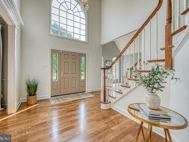 5 Heather Way