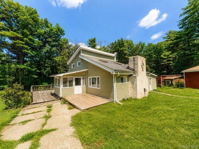 5 Hickman Ter, Wurtsboro, NY 12790