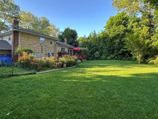 5 Highpoint Dr, Huntington, NY 11743 | MLS #1011