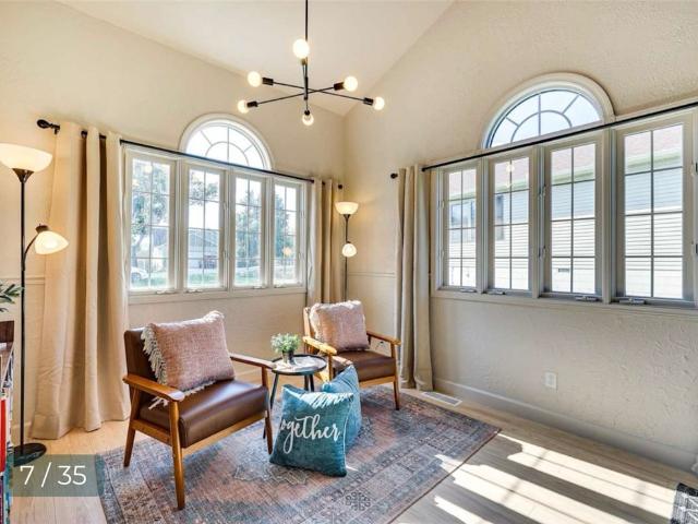 5 Horseshoe Drive
