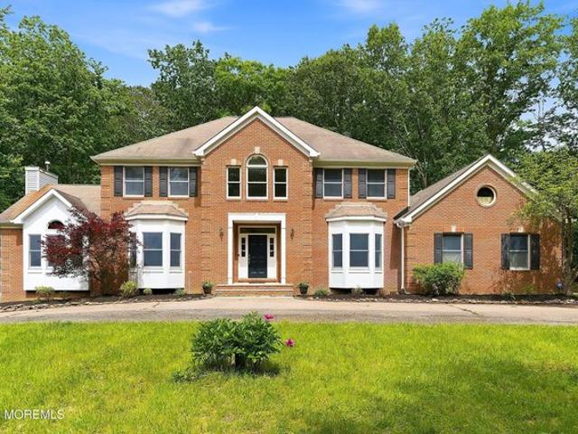 5 Ivy Ct, Millstone, NJ 08535