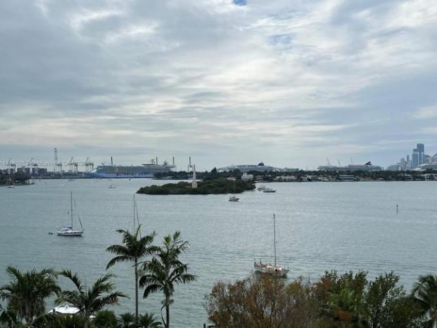 5 Island Ave #8G Miami Beach, FL 33139