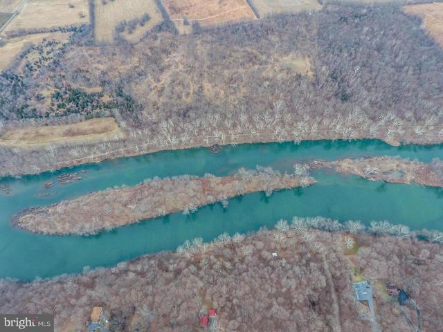 5 Island Dam