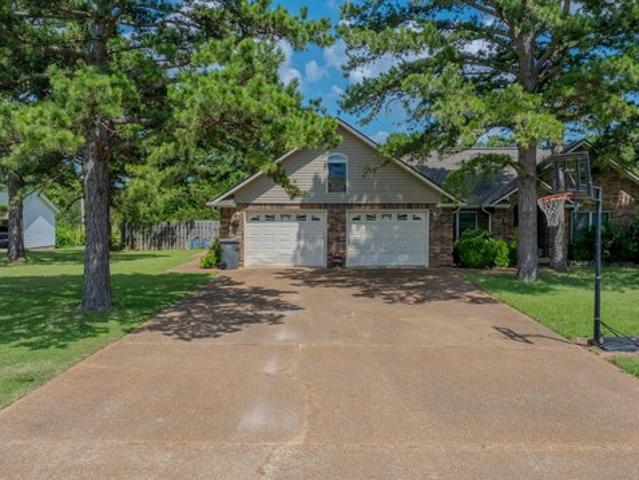 5 Jacob Ln, Cave City, AR 72521
