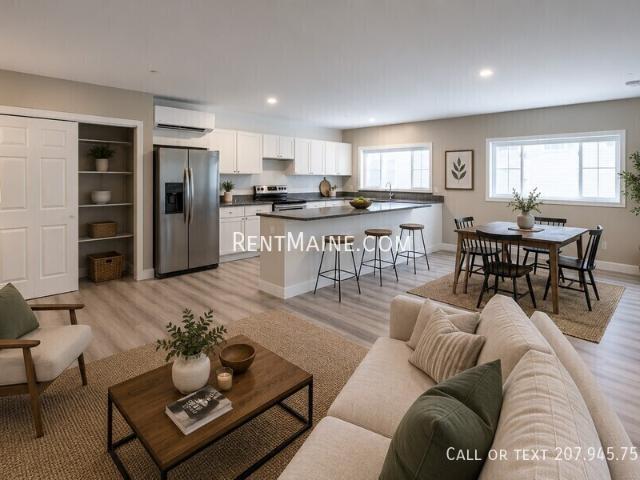 5 Jefferson Way Apt 2 beds, 1 full bath