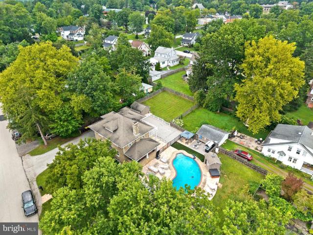 5 Jefferson Avenue