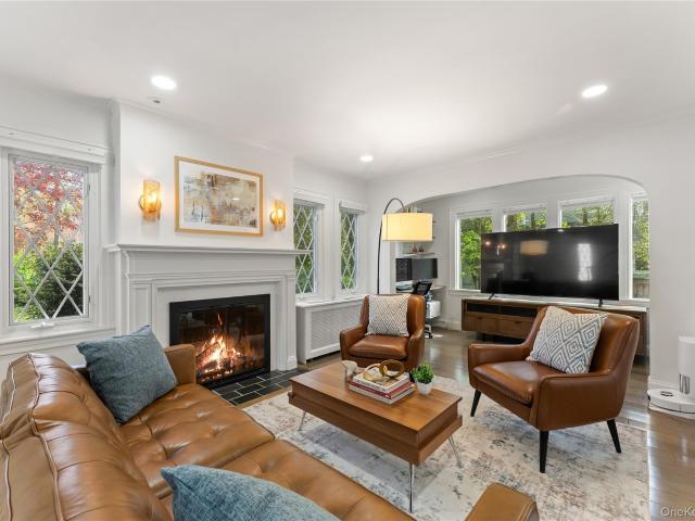 5 Jefferson Road
