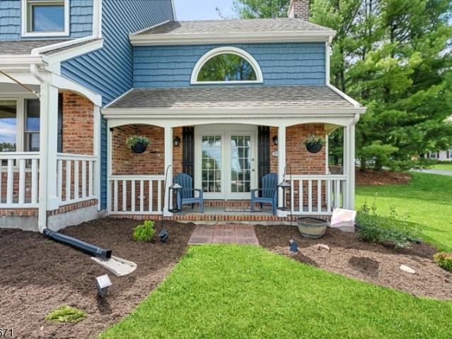 5 Jenny Jump Ct