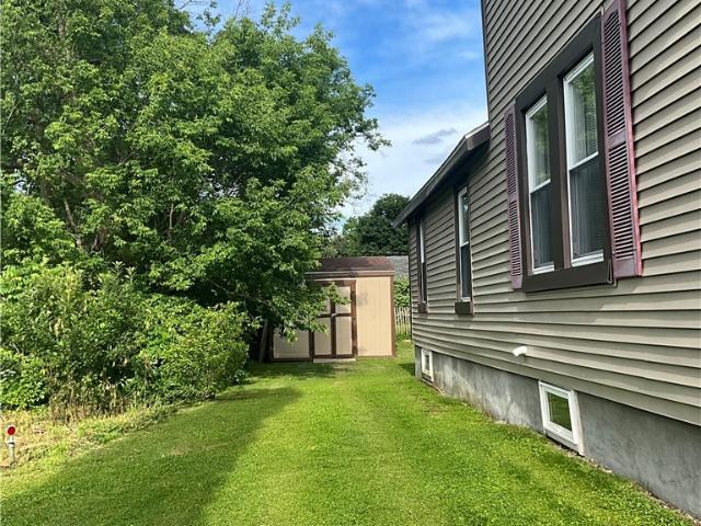 5 Jewett Ave