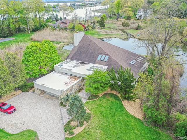 5 Kew Ct, Northport, NY 11768