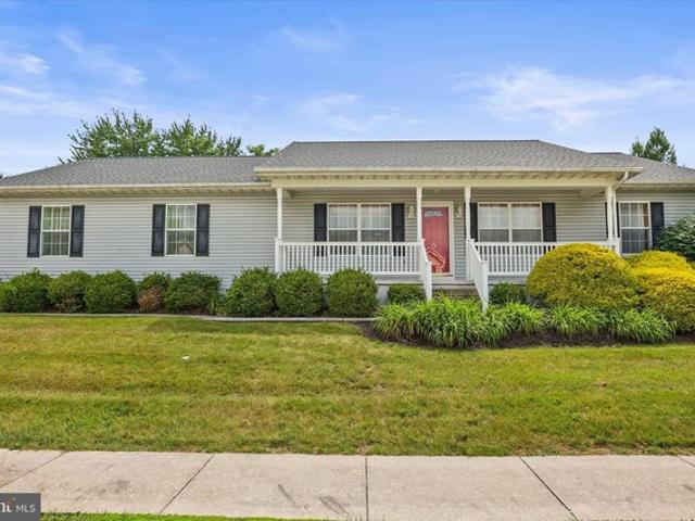 5 Kimberly Ann Ln, New Oxford, PA 17350