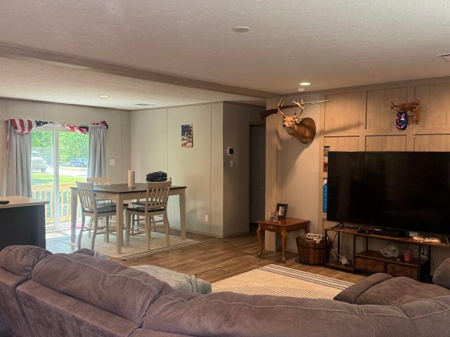 5 Klamath St, Crawfordville, FL 32327 | MLS #384625