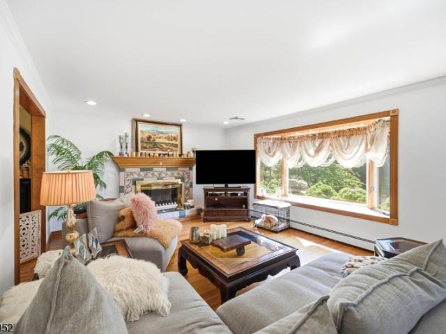 5 La Malfa Rd