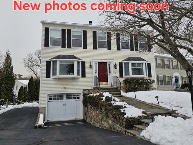 5 Lacey Ln, Norwalk, CT 06854