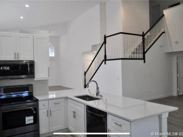 5 Lake Eden Drive, Boynton Beach, US, FL