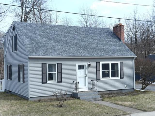 5 Lapointe St, Winooski, VT 05404