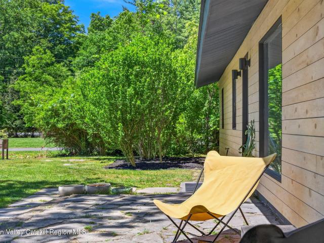 5 Lazy Brook Lane