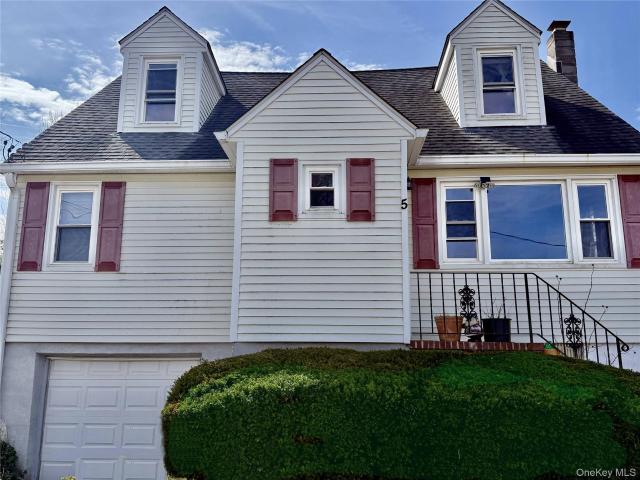 5 Lockwood Road