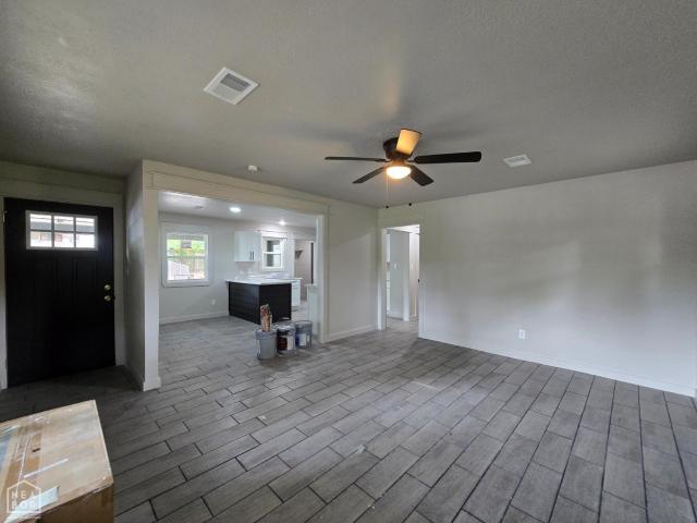 5 Lombardy Cove