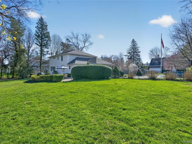 5 Longview Court