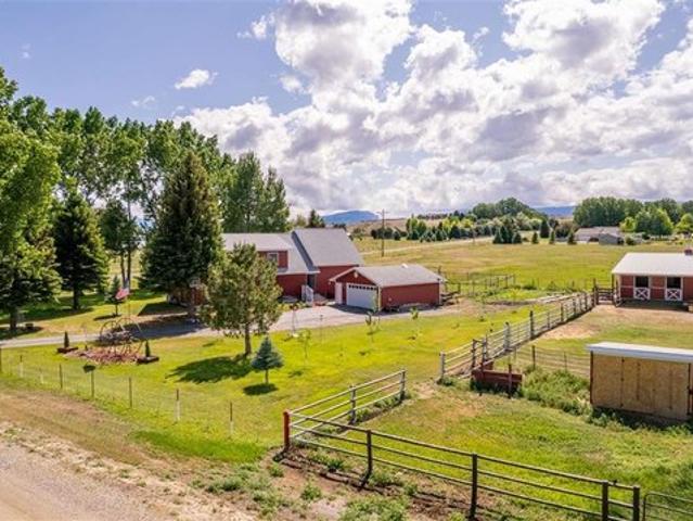 5 Longhorn Dr, Cody, WY 82414