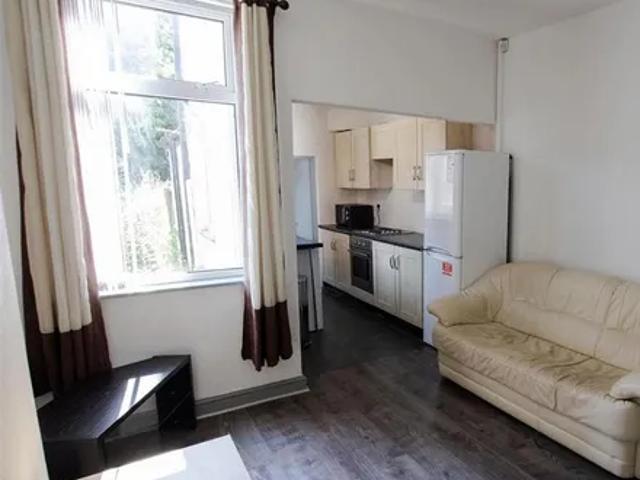 5 Lottie Road, Metchley, B29 6JY, United Kingdom | 2 bed house for rent #133544732 | Rentberry
