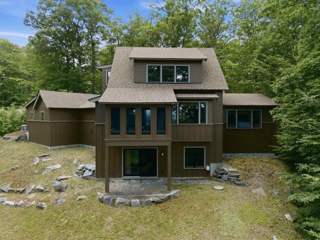 5 Peaked Hill Rd, Ashland, NH 03217