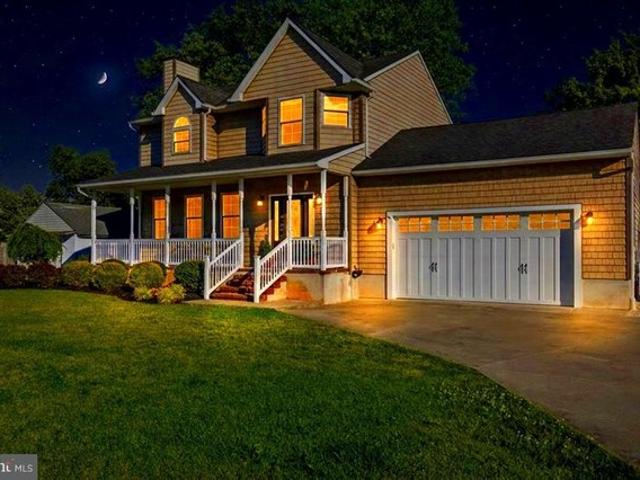 5 Pearl St, Newfield, NJ 08344