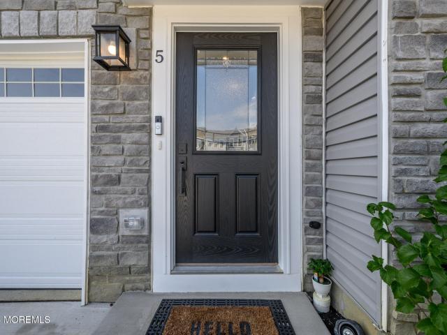 5 Pelham Lane