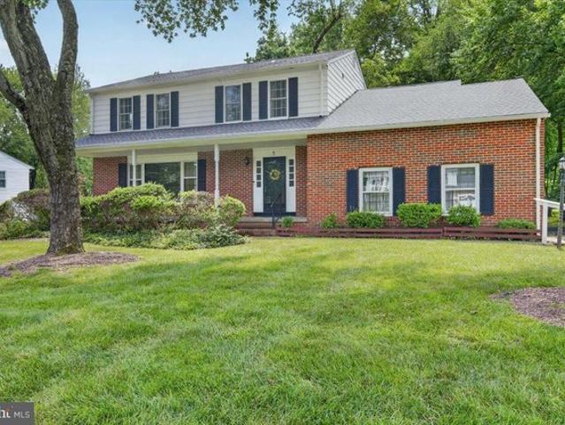 5 Penlaw Rd, Lawrence Township, NJ 08648