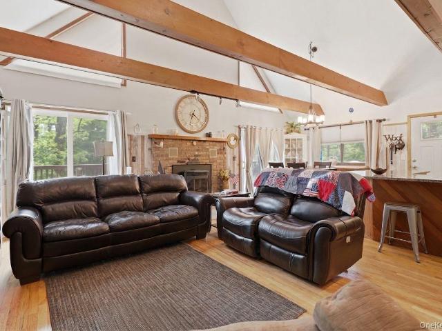 5 Picardi Court
